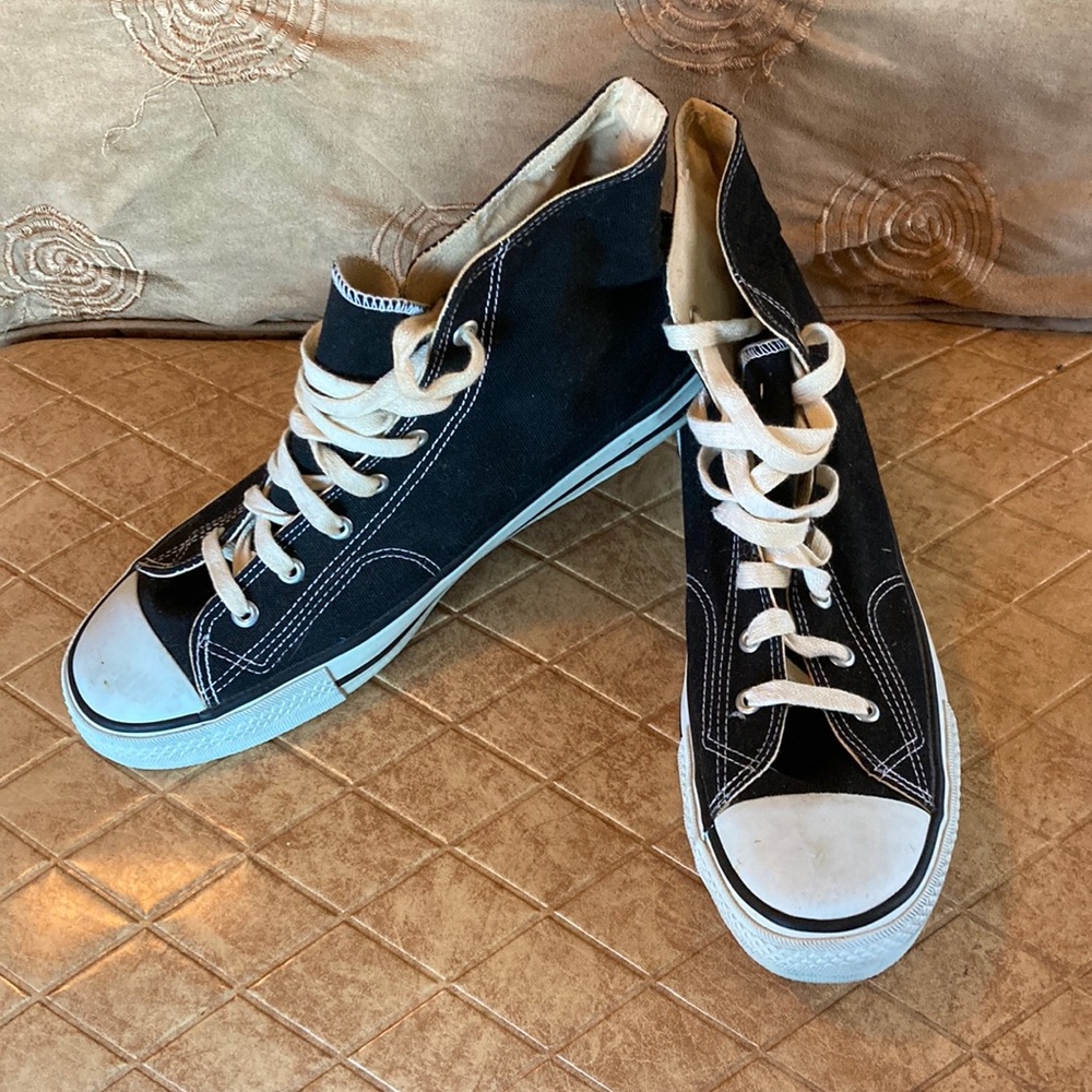 Strike Force Rubber Toe Sneakers Tennis Shoes - Gem